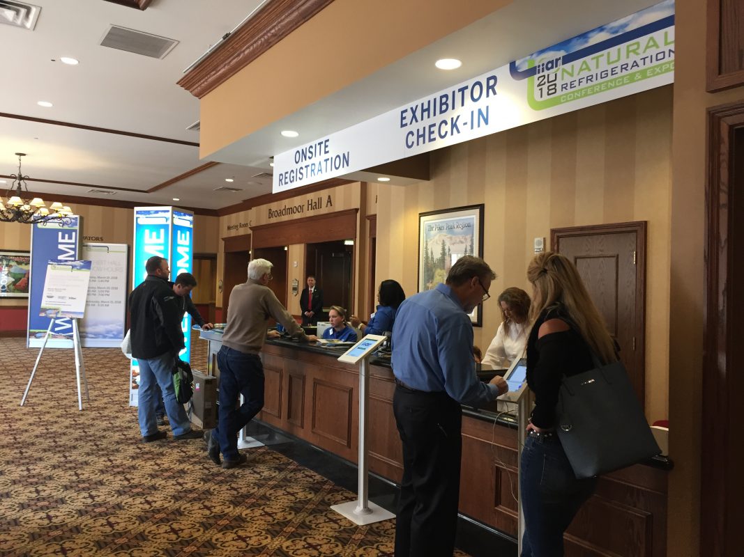 How to Make Your Attendee's Check-In Process Seamless - mosaic apps